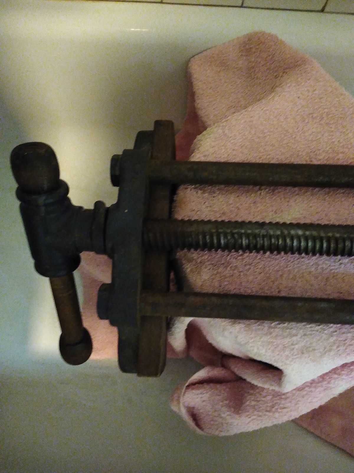 Clean up my VISE!!! - General Woodworking - The Patriot Woodworker