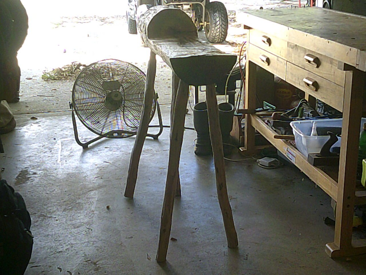 Log Mule/Carving Bench - Wood Carving - The Patriot Woodworker