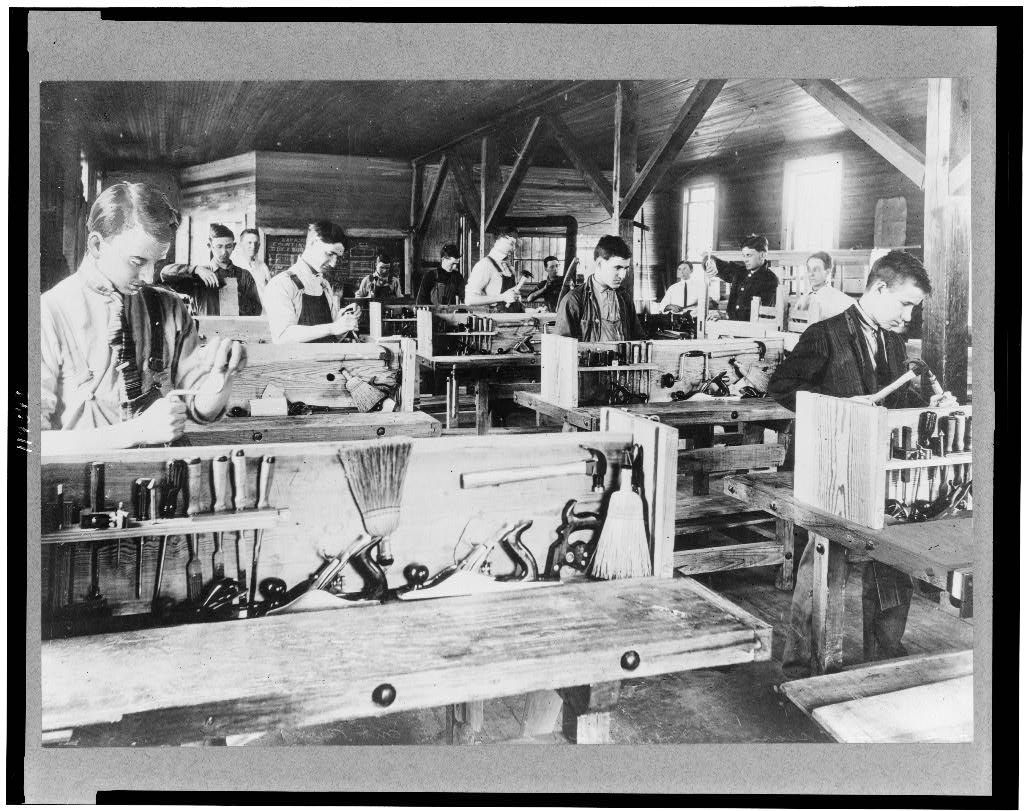 Good Monday Morning Patriot Woodworkers! December 26, 2022 - General ...